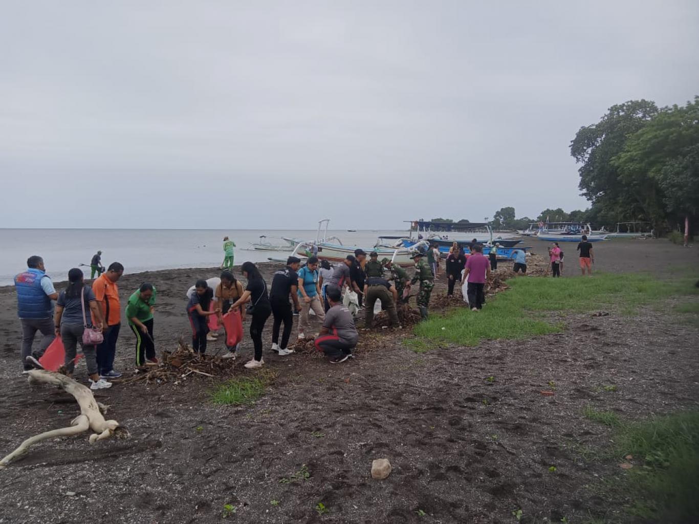 BERSIH PANTAI - Website Desa Kaliasem